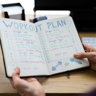 8 Tips to Build a Workout Routine That Sticks: 4-Week Plan Included ...